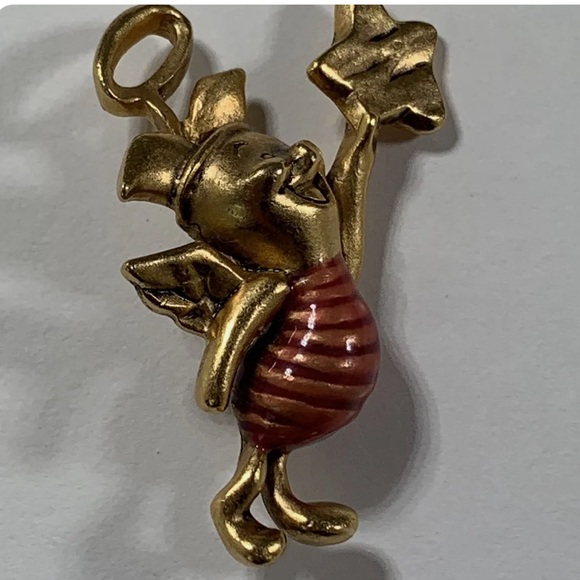 Disney | Jewelry | Disney Piglet Pin | Poshmark